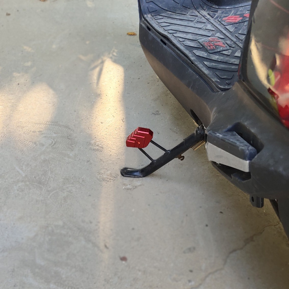 适用铃木USR/UU125 UY125改装边撑辅助块小海豚侧踢加大座脚撑垫_虎窝淘