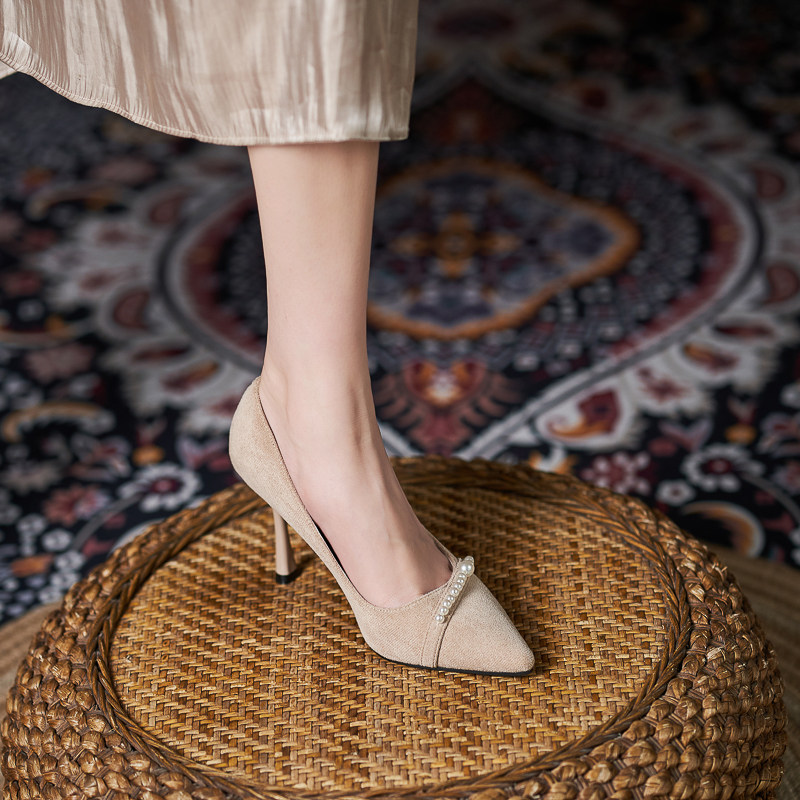 小码女鞋313233黑色百搭尖头细跟珍珠女单鞋浅口浅口单鞋