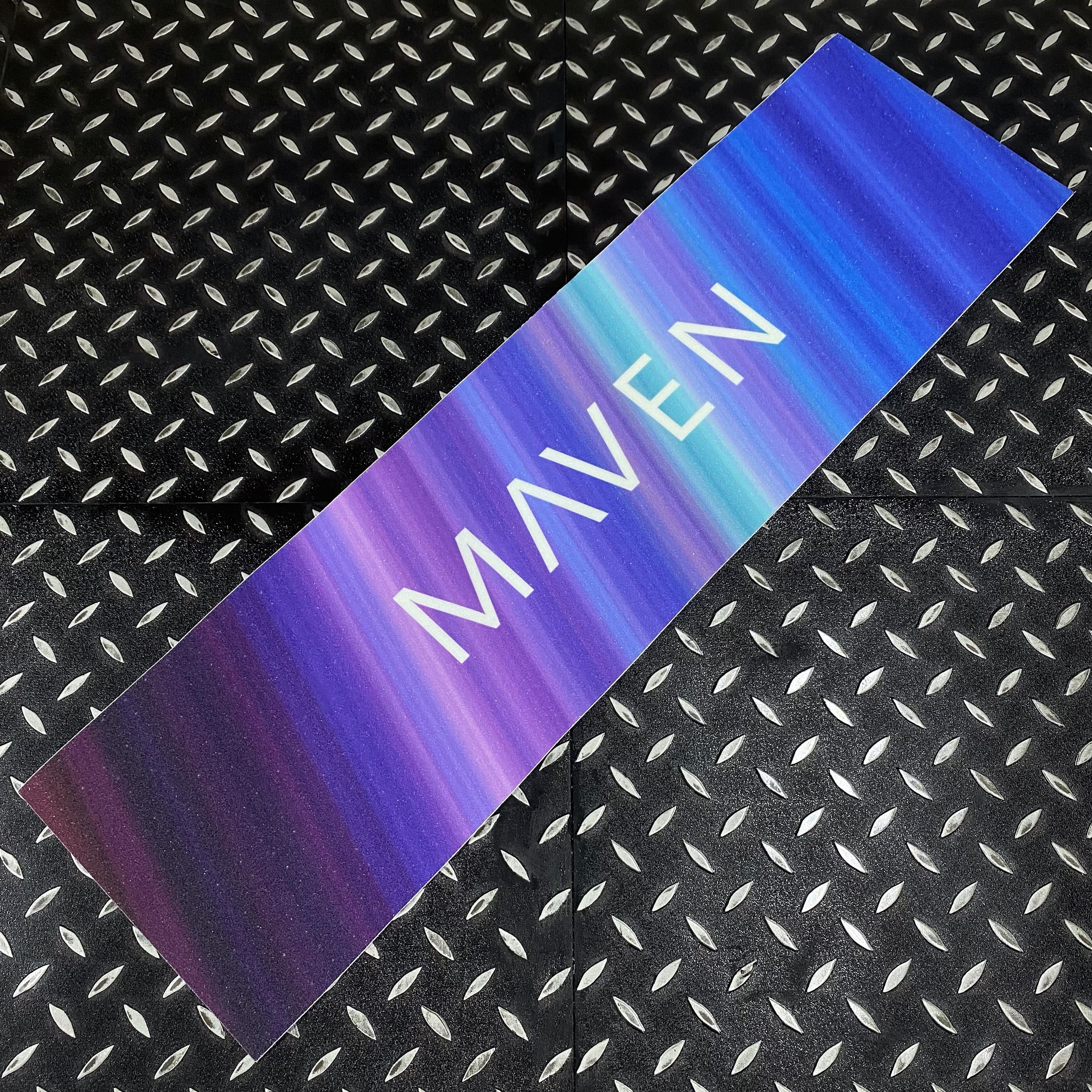 不止滑板砂纸专业双翘彩砂鱼板防滑气孔DBH沸点MOB细砂粗砂全黑_虎窝淘