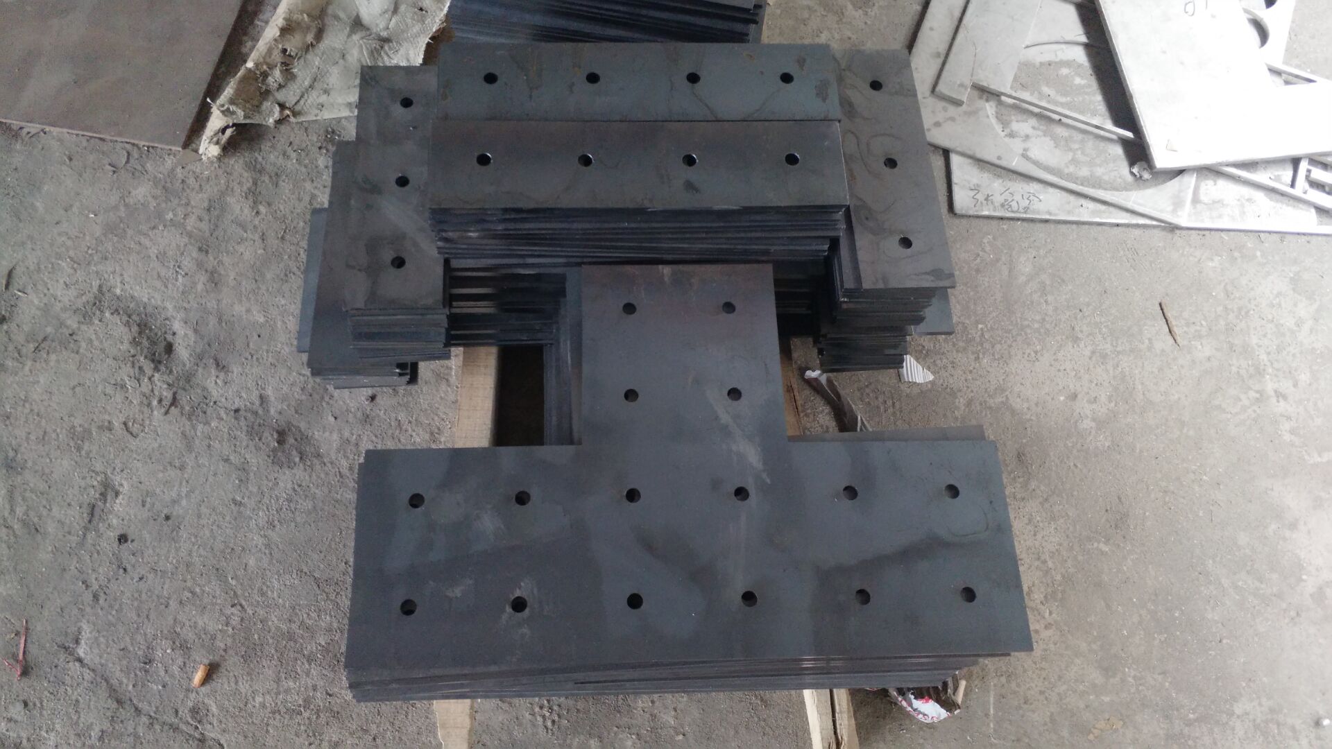 铁板q235 A3 45# A3钢板激光切割折弯焊接钣金来图定制加工_虎窝淘