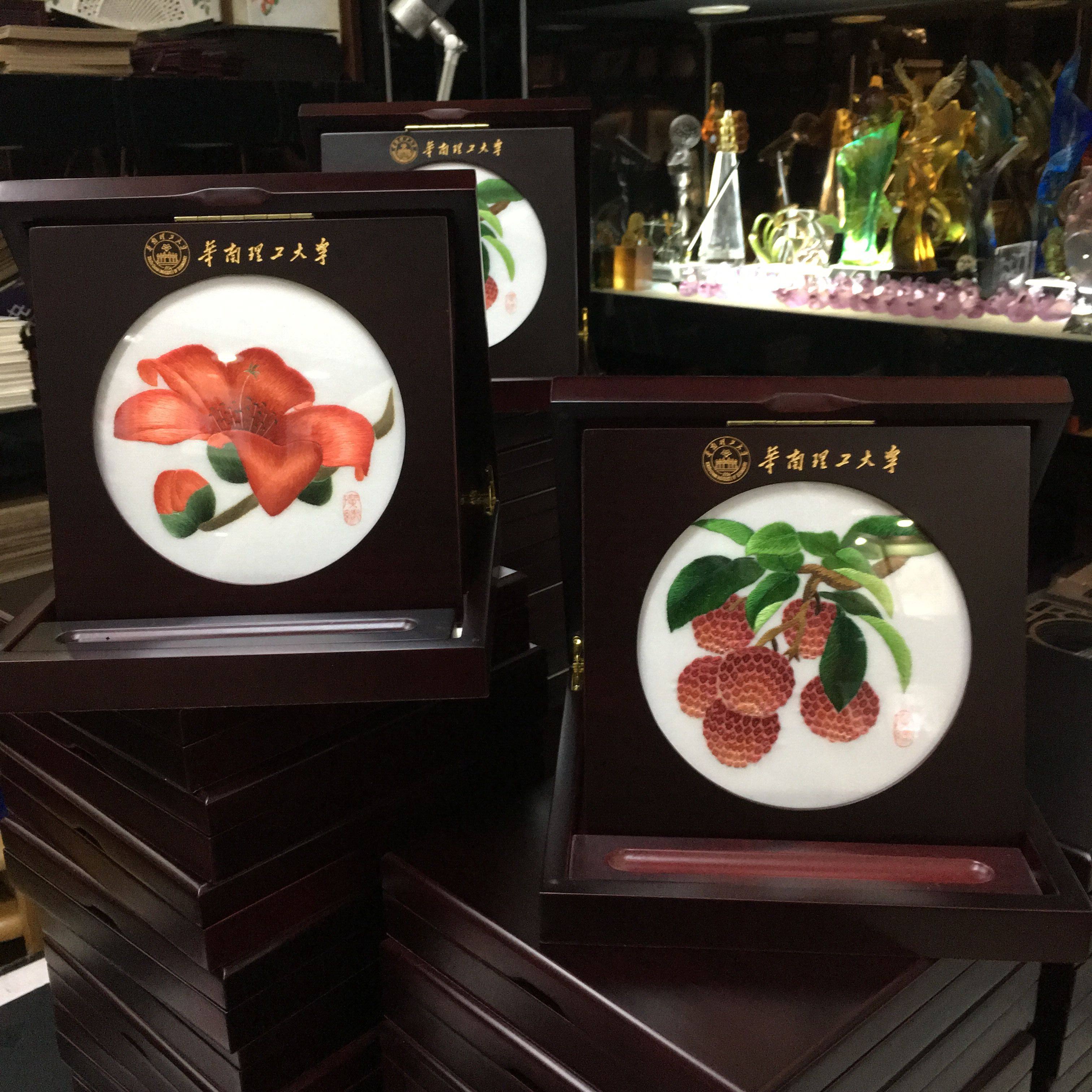 广绣粤绣广府文化广州特色纯手工刺绣摆件红荔枝_虎窝淘