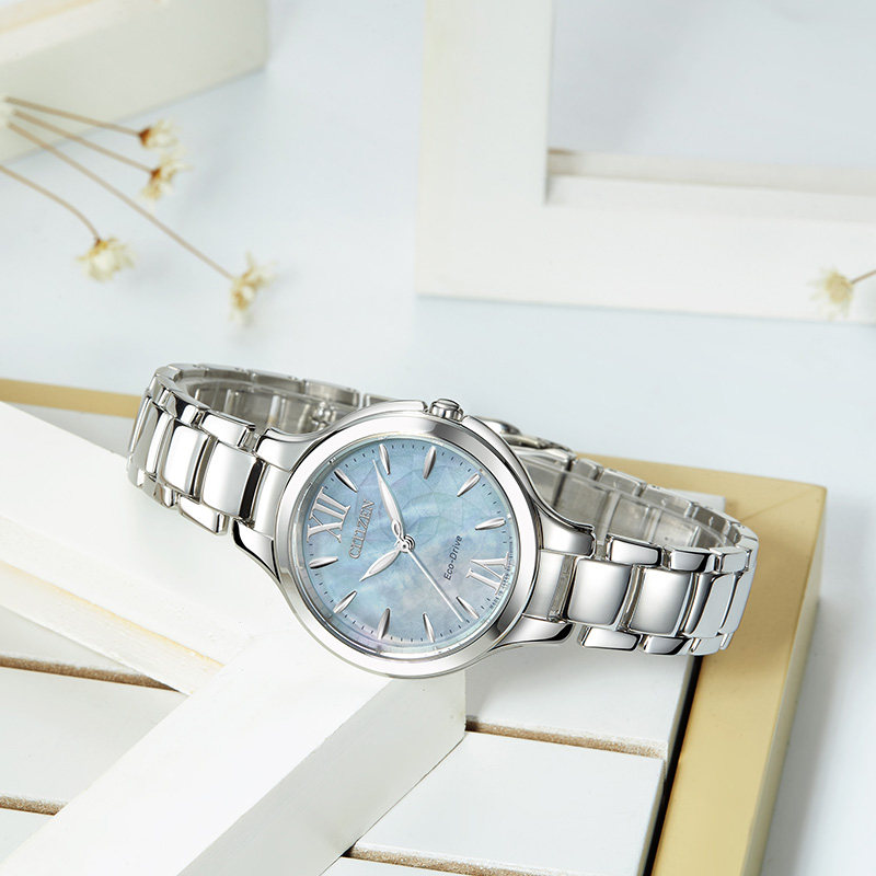 Citizen西铁城手表女光动能贝母表盘钢带简约女款腕表EM0530-81D_虎窝淘