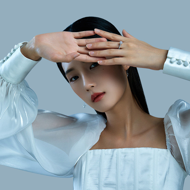 LightMark小白光经典六爪18K白金求婚克拉结婚钻戒订婚女戒送女友_虎窝淘