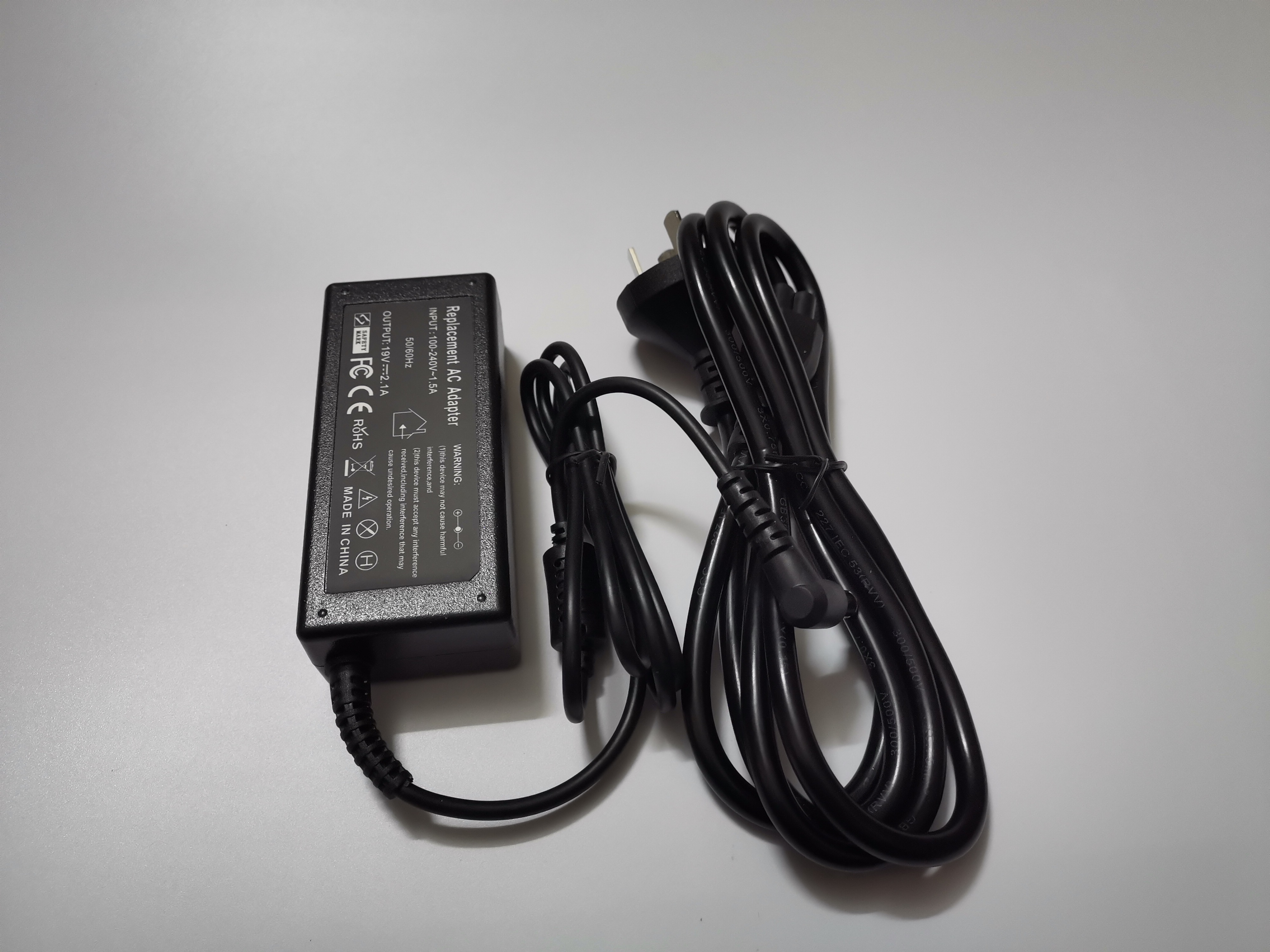 LG显示器电源线19V1.2A液晶电视机电脑充电器适配器19V1.3A 1.6A_虎窝淘