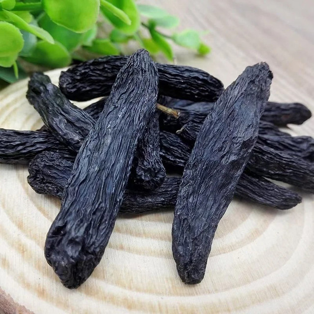 Xinjiang Turpan sapphire and raisins, big seedless seedless black sweet ...