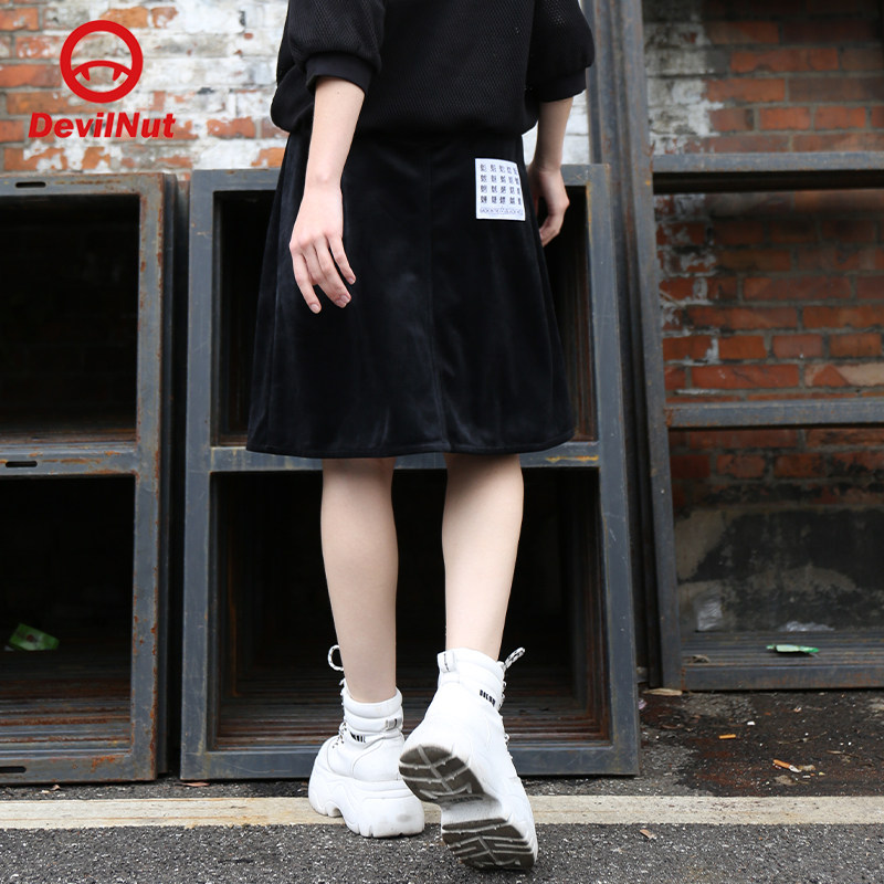 DEVIL NUT潮牌恶魔 21秋季新款女式高腰多扣休闲牛仔裙 BIB STO_虎窝淘