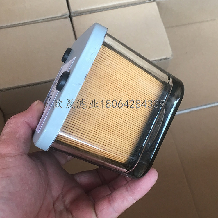 P551130 P779297 BF909 18786 AR50041 4024232 WK13001柴油滤芯_虎窝淘