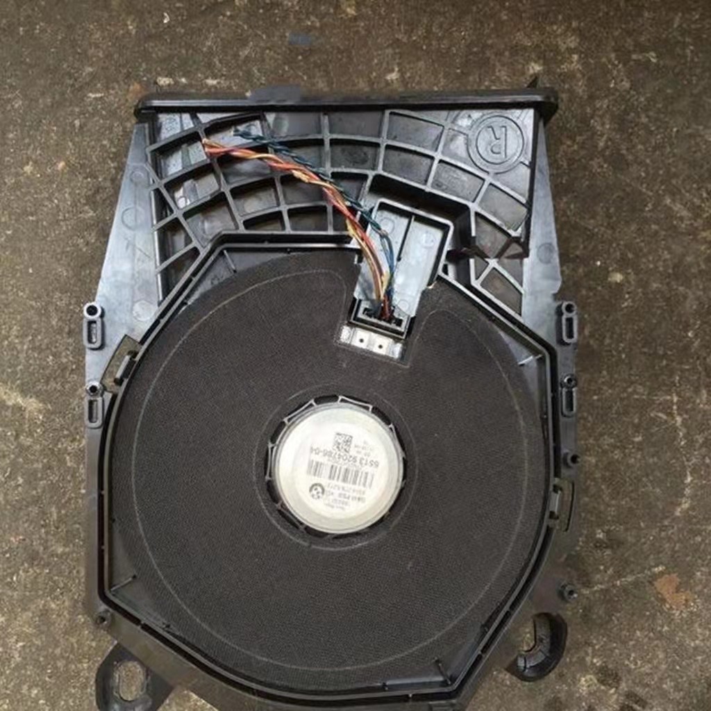 宝马1系3系x5 E90 E39 e46 e53 318 320 E60 X1 E84座椅低音喇叭_虎窝淘