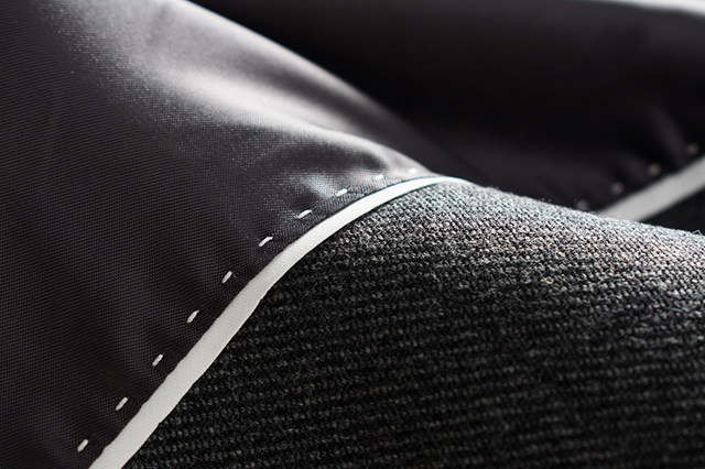 Streamlined commuting, high-end grey worsted thin wool fabric back ...