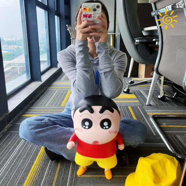 Authentic Crayon Little Newbie Figure Christmas Series Gift Peripheral ...