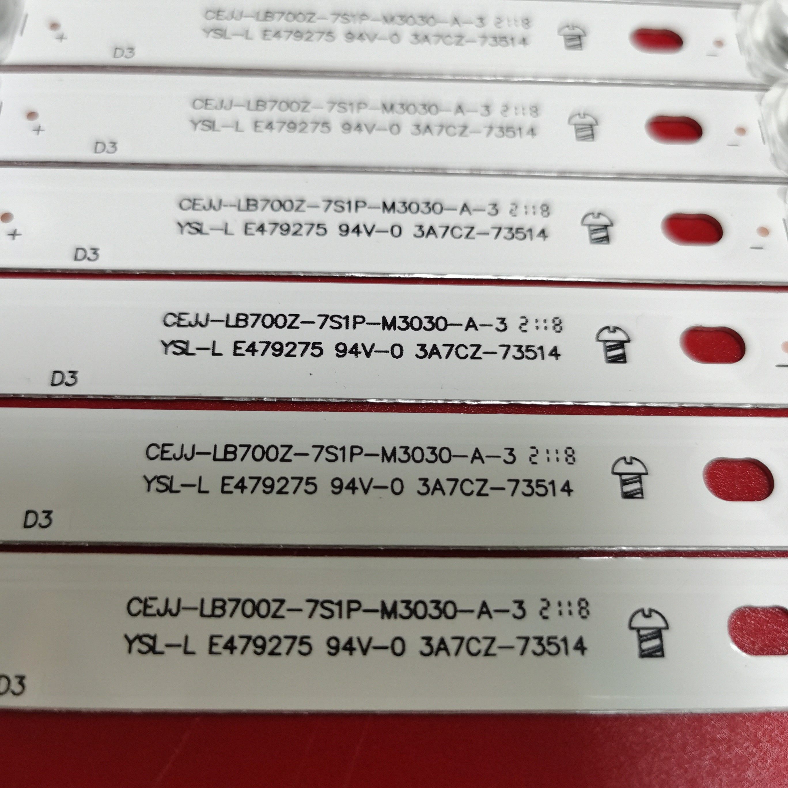 适用统帅70U2飞利浦70PUT6774/68灯条CEJJ-LB700Z-7S1P-M3030-A-3_虎窝淘