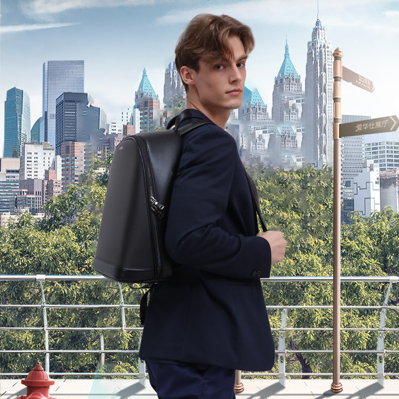 KWQ卡威奇灼耀机车led屏骑行背包摩托车皮包商务男士双肩包男皮质_虎窝淘