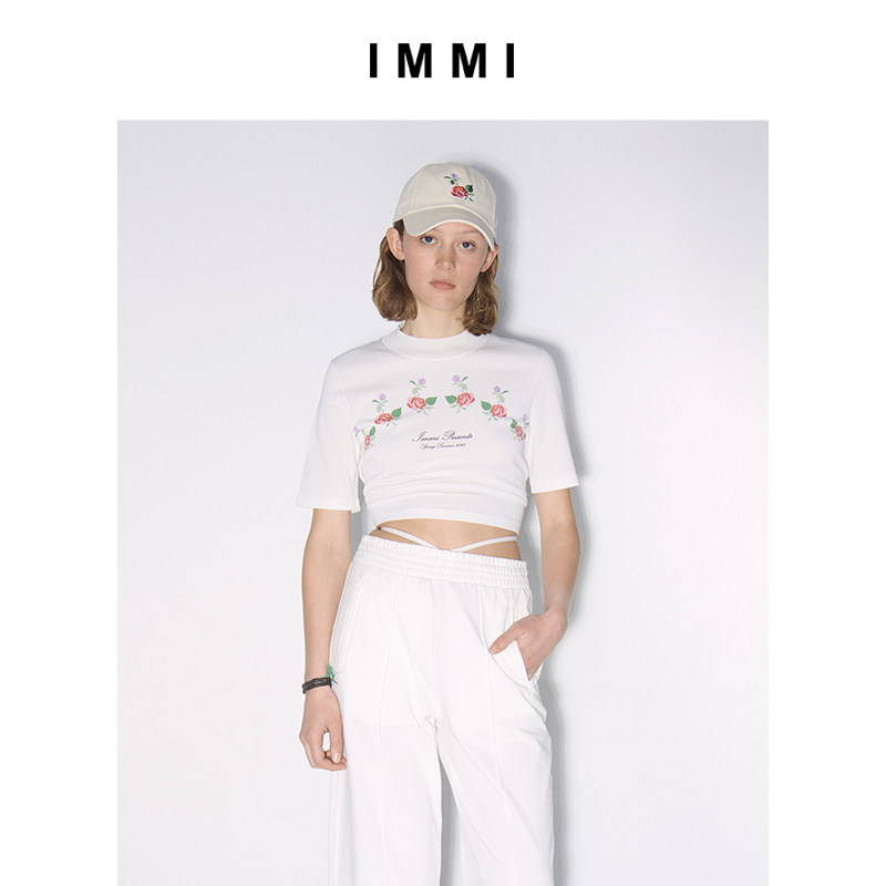 【IMMI】23夏季新品罗纹图案花朵印花截短修身T恤131TE016Y_虎窝淘