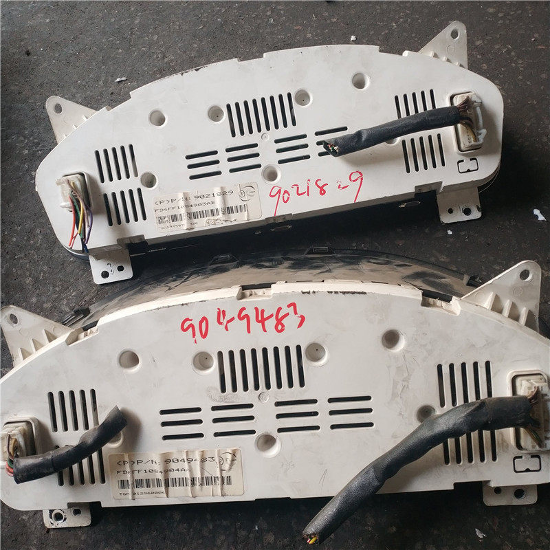 适配老雪佛兰乐风自动挡组合仪表盘总成9049483 9021829 9021830_虎窝淘