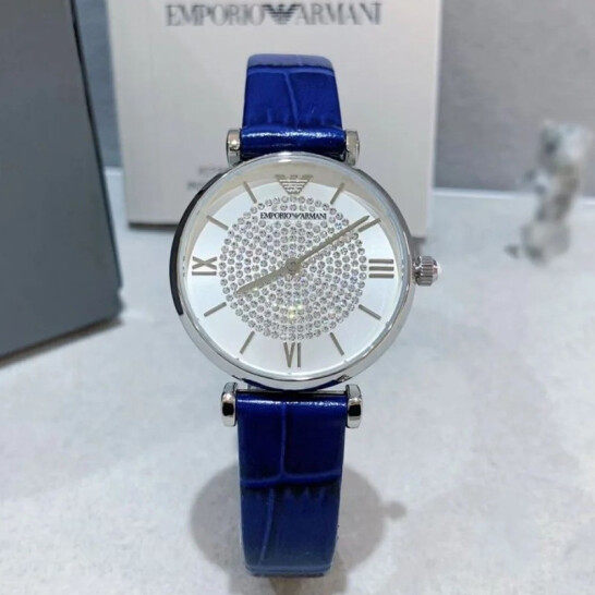 Armani阿玛尼手表满天星女表新款时尚镶钻腕表皮带石英表AR11269_虎窝淘