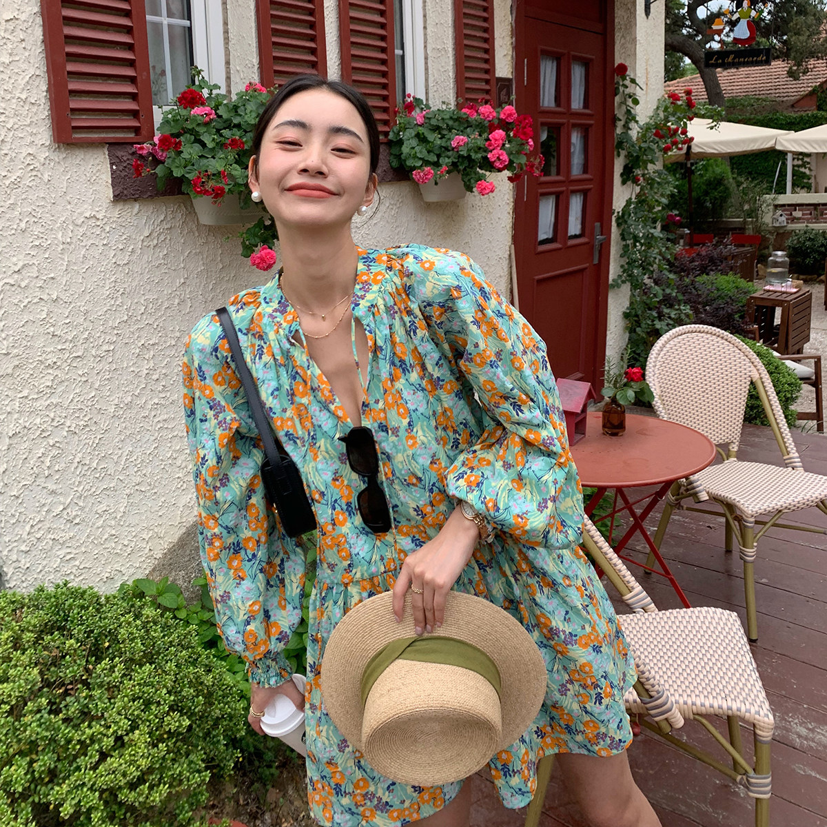 LICKYSENIOR现货秒发亚热带敲美fafa神仙小裙子温柔碎花连衣裙_虎窝淘