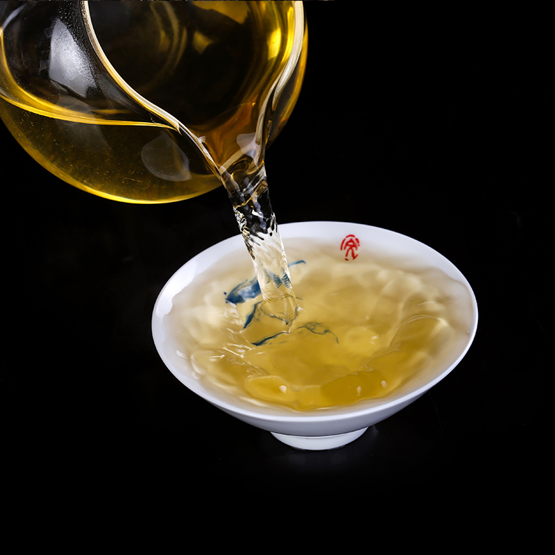 正沁2019年一鹿版纳易武刮风寨普洱茶生茶大树茶云南七子饼茶357g_虎窝淘