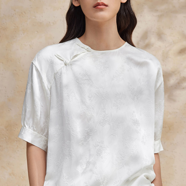 Broadband round neck light short-sleeved shirt for women's shopping ...