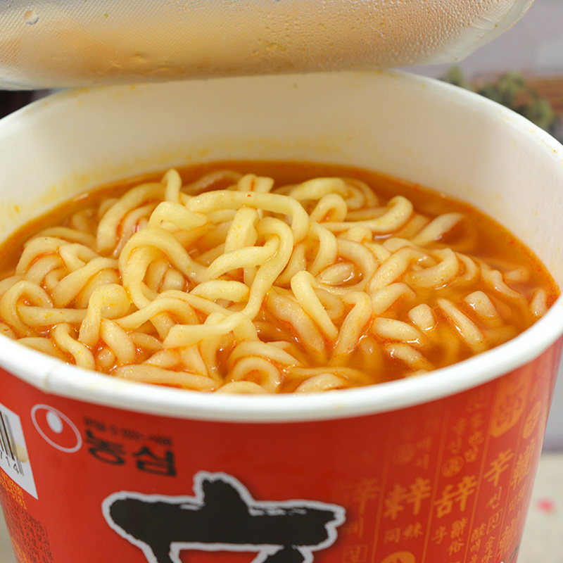 农心辛拉面65g小杯面桶装速食泡面香菇牛肉碗面韩国进口方便面_虎窝淘