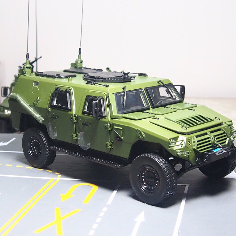 1:18原厂东风猛士CSK131二代突击车模型合金仿真军事摄影道具热卖_虎窝淘