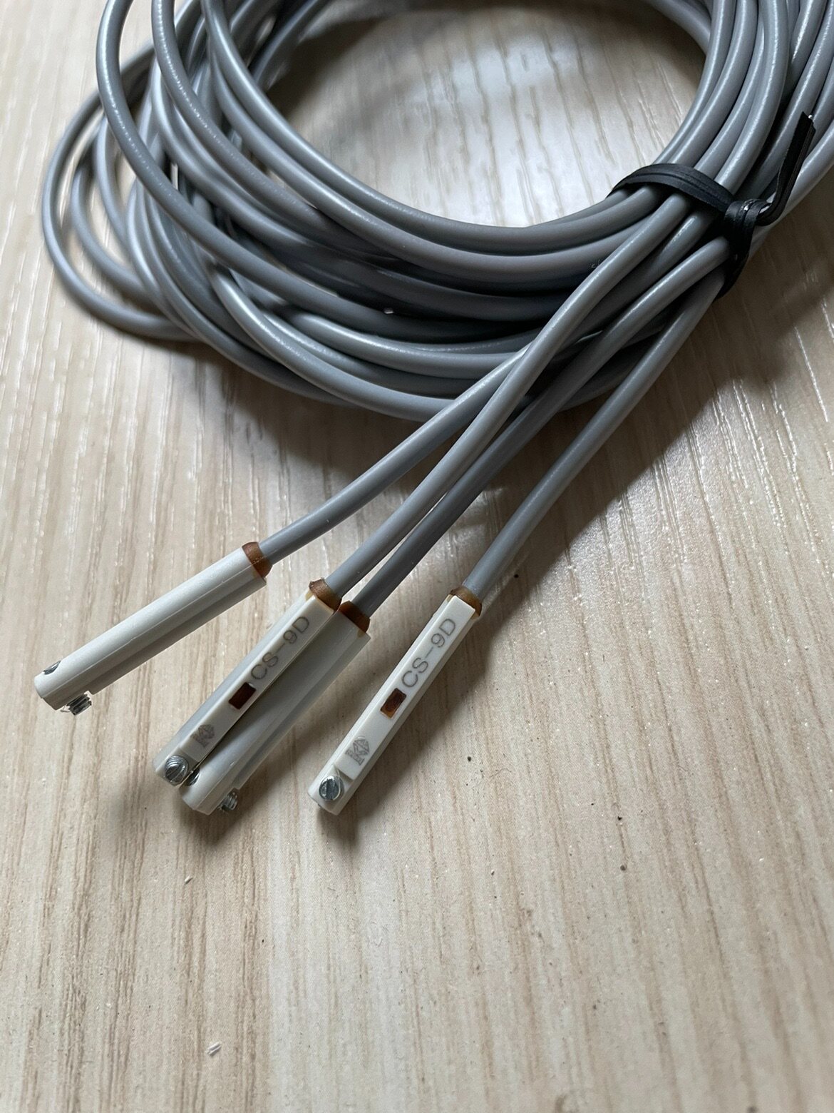 气缸感应器磁性开关CS-120 CS-9D CS-15T CS-130 CS-30E CS-100_虎窝淘