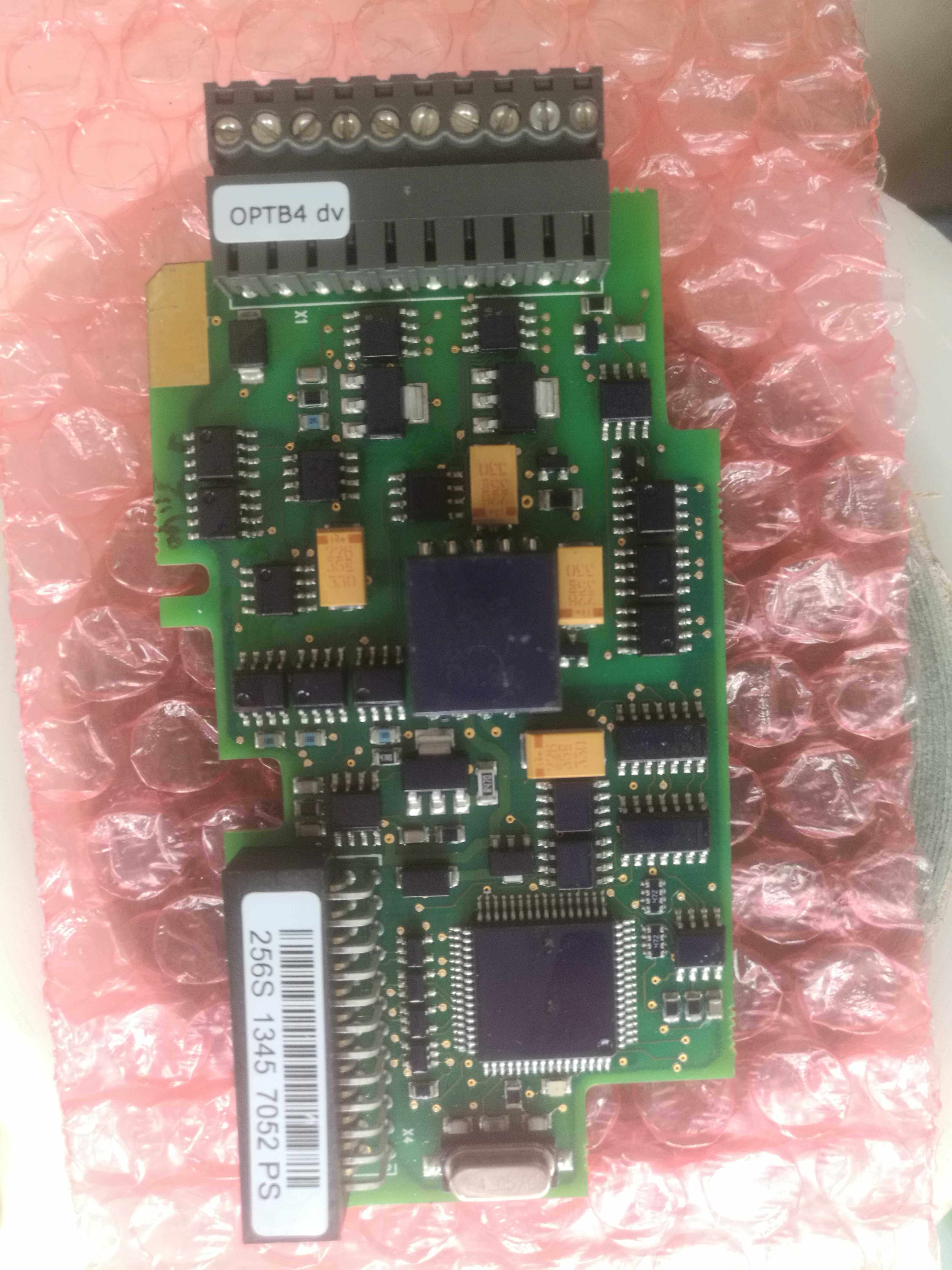 伟肯变频器IO插卡OPTB4 dv 256S PC00256 H正品_虎窝淘