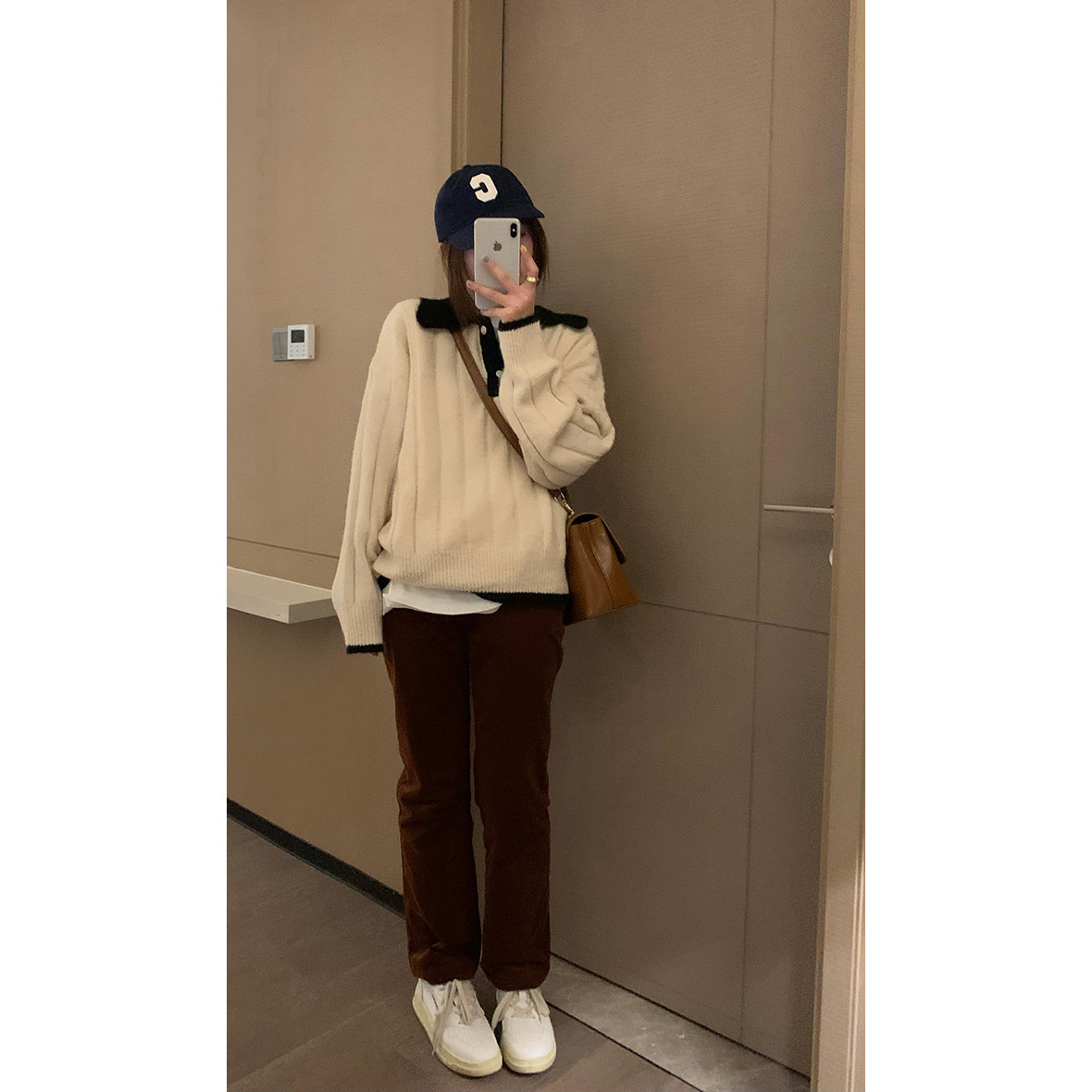 Popoco拼色翻领毛衣早秋新款韩版宽松慵懒Polo领设计感针织衫上衣_虎窝淘