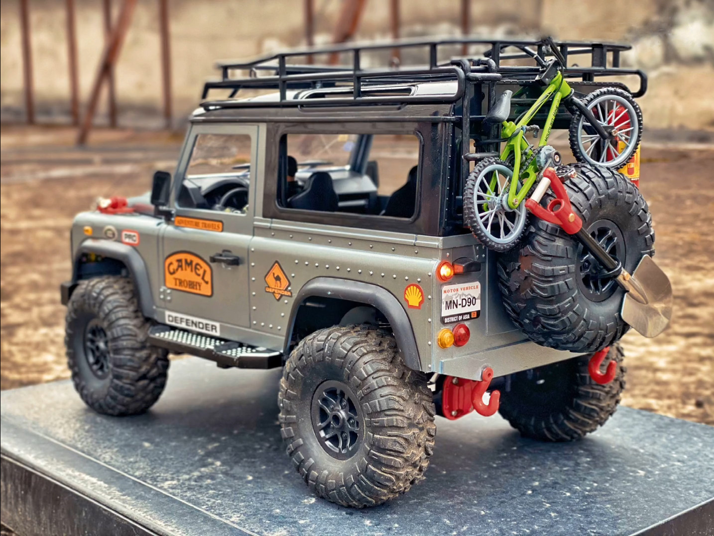 莽牛99s路虎d90防水遥控越野车全比例儿童rc攀爬改装电池远程_虎窝淘