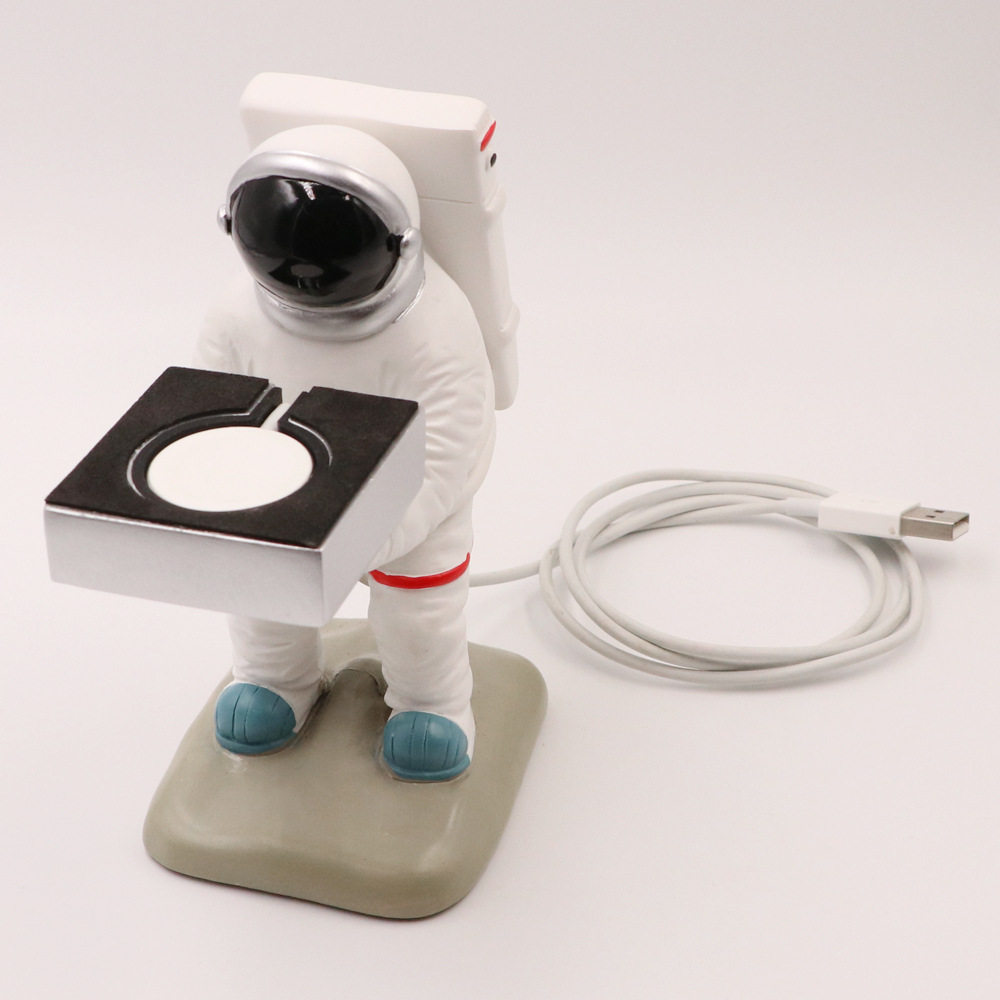 适用苹果手表7/6/5/SE代iwatch4/3/2充电支架创意宇航员置物架apple watch充电底座个性太空人通用桌面收纳架_虎窝淘