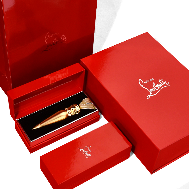 【520礼物】CL萝卜丁口红女王权杖黑管唇膏哑光001M情人节礼盒_虎窝淘