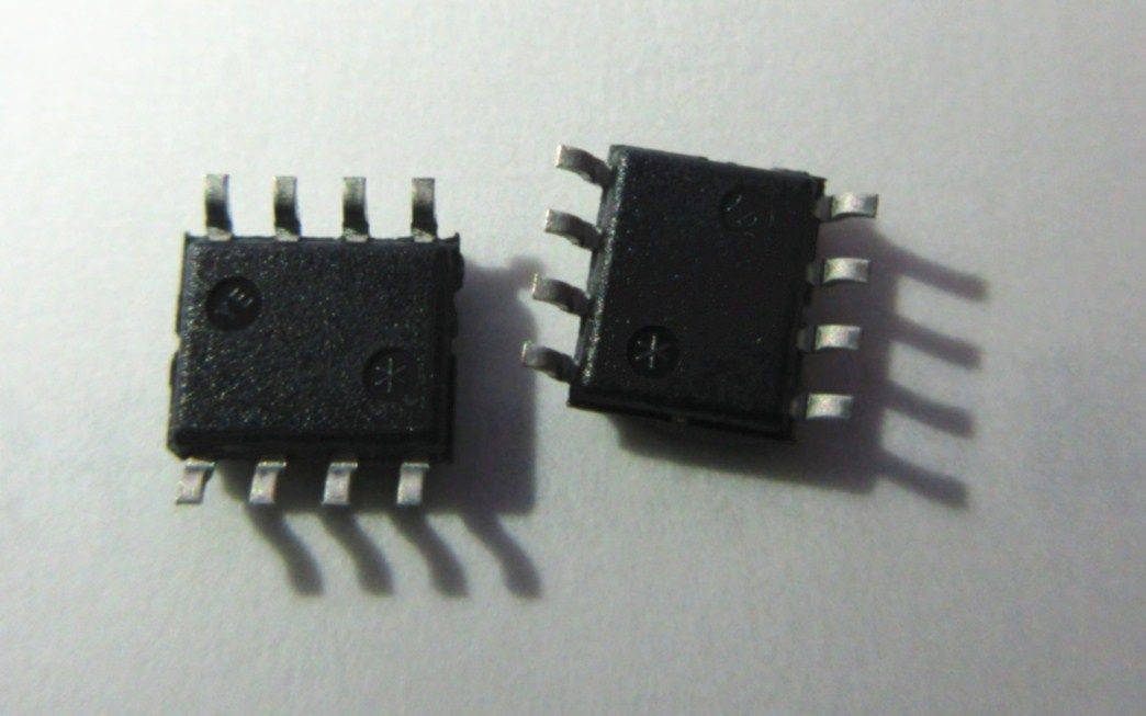 晟记液晶电源管理IC 203D6 NCP1203D60R2G SOP-8_虎窝淘