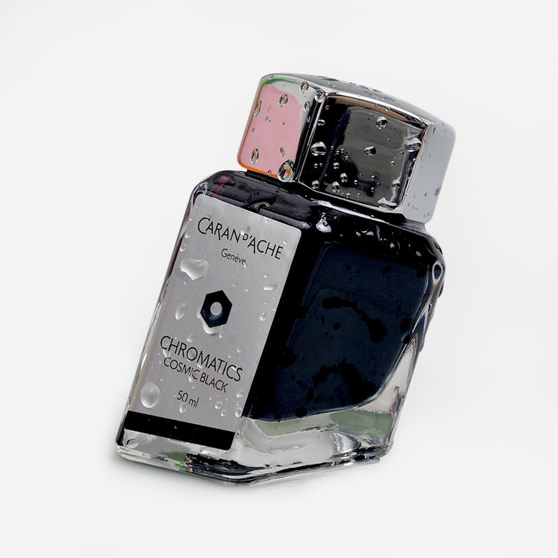 瑞士卡达钢笔墨水 CARAN DACHE宇宙黑磁性蓝嫩绿色非碳素墨水_虎窝淘