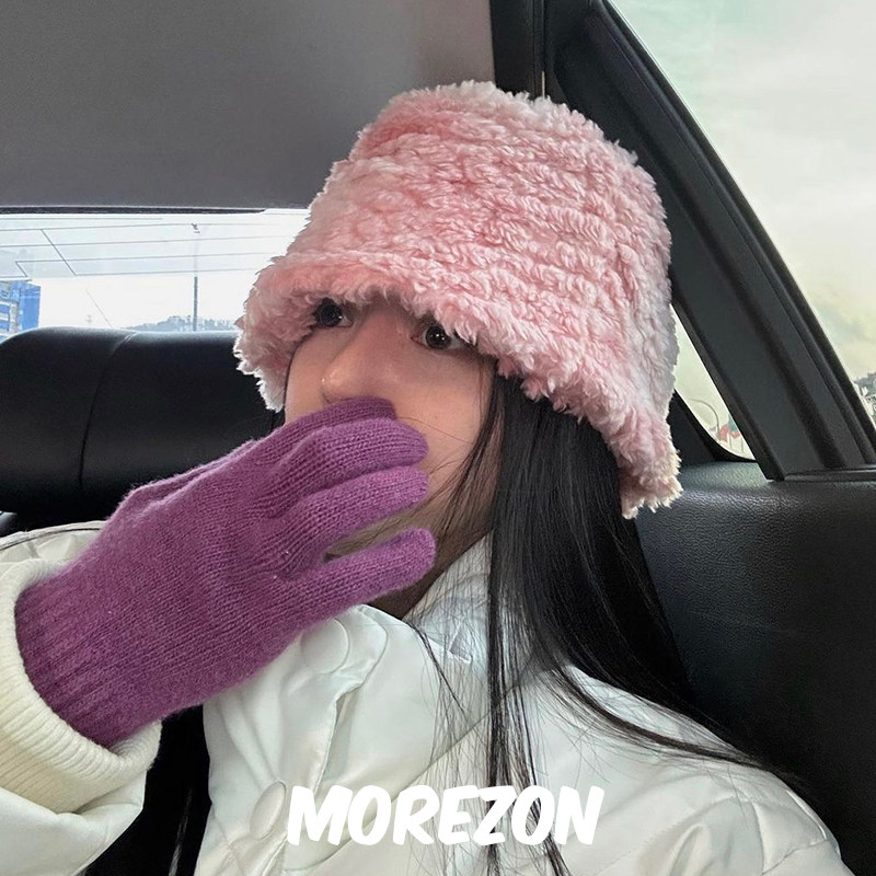 MOREZON【AWESOME NEEDS FUR LAMPSHADE HAT】仿皮草灯罩渔夫帽子_虎窝淘