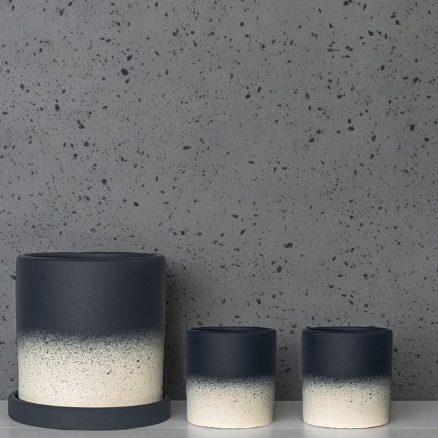 Black simple balcony round clay flower pot with tray succulent ...