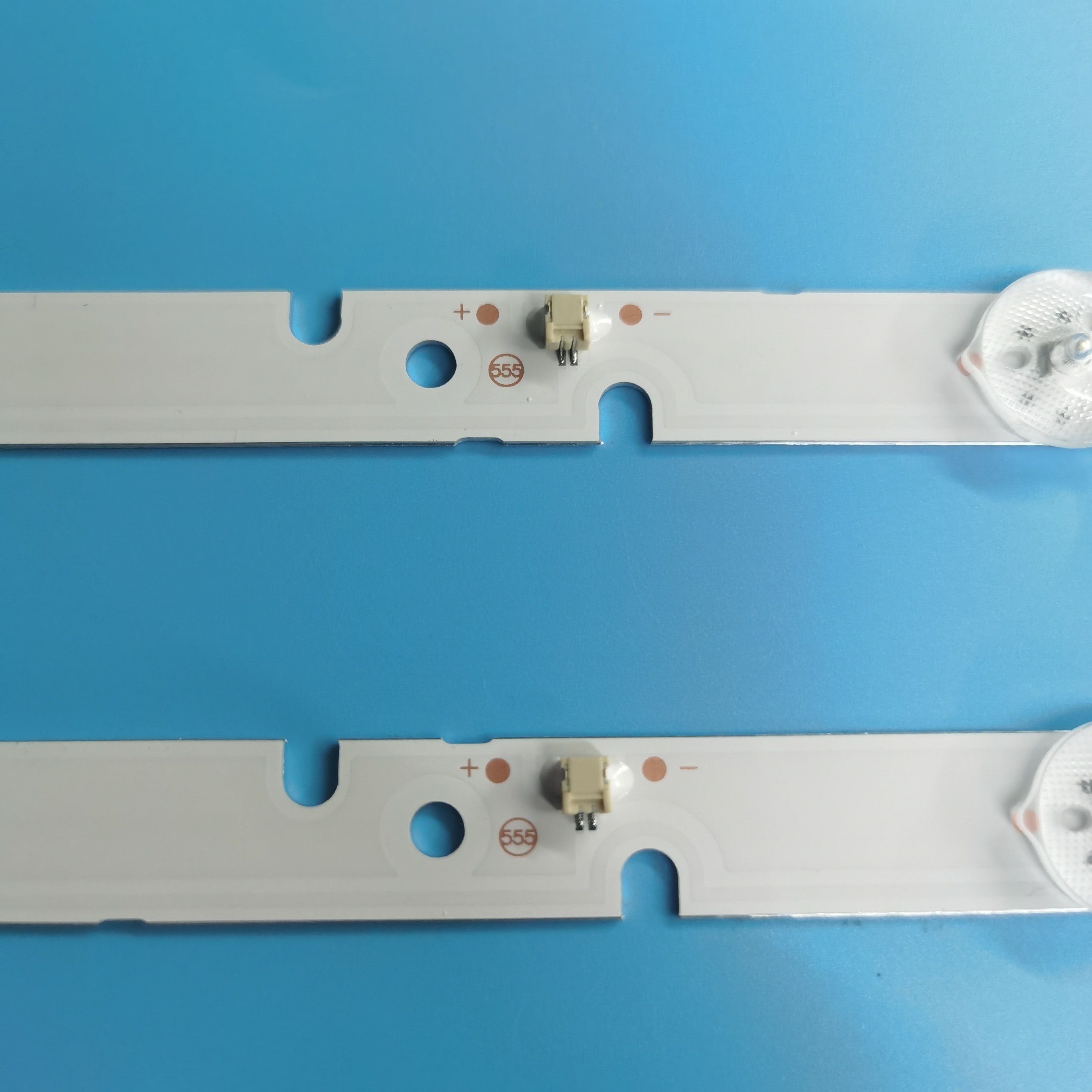 惠科HKC H32L1海尔LE32B3300W 32A6M灯条06-32C2X6-618-M08W14_虎窝淘