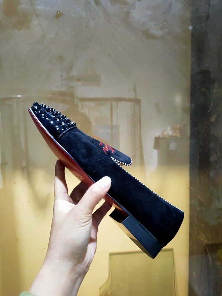 欧美AGZ Cl男鞋铆钉低帮红底单鞋电脑绣皮鞋时尚潮流绅士鞋运动鞋_虎窝淘