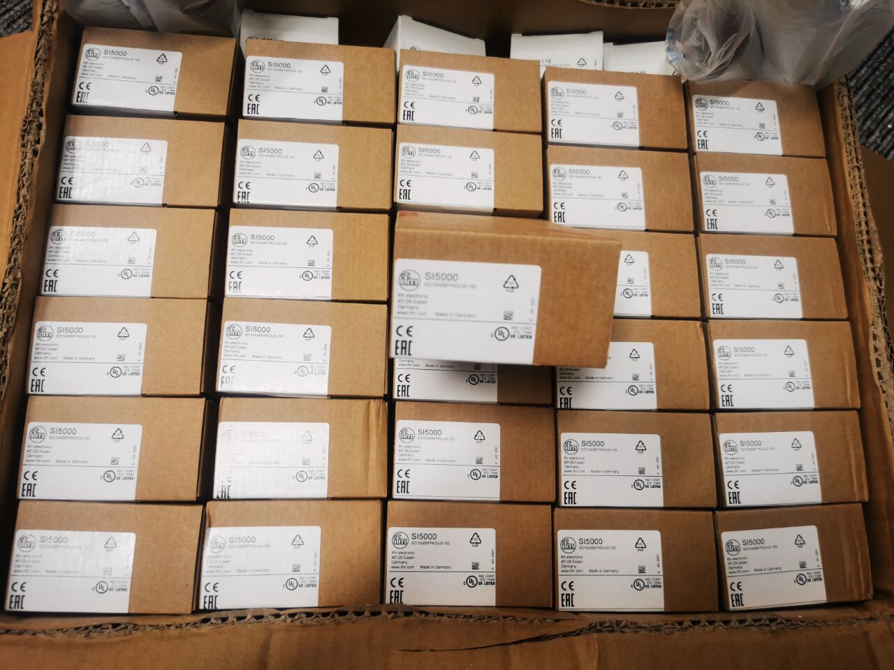 新货 IFM SI5000 SI5004 SI5010 SI5007 SI5002 SI5001流量传感器_虎窝淘