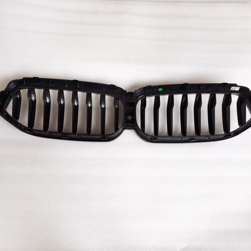 宝马BMW原厂21-23款G32 6GT LCI MPerformance高亮黑中网进气格栅_虎窝淘