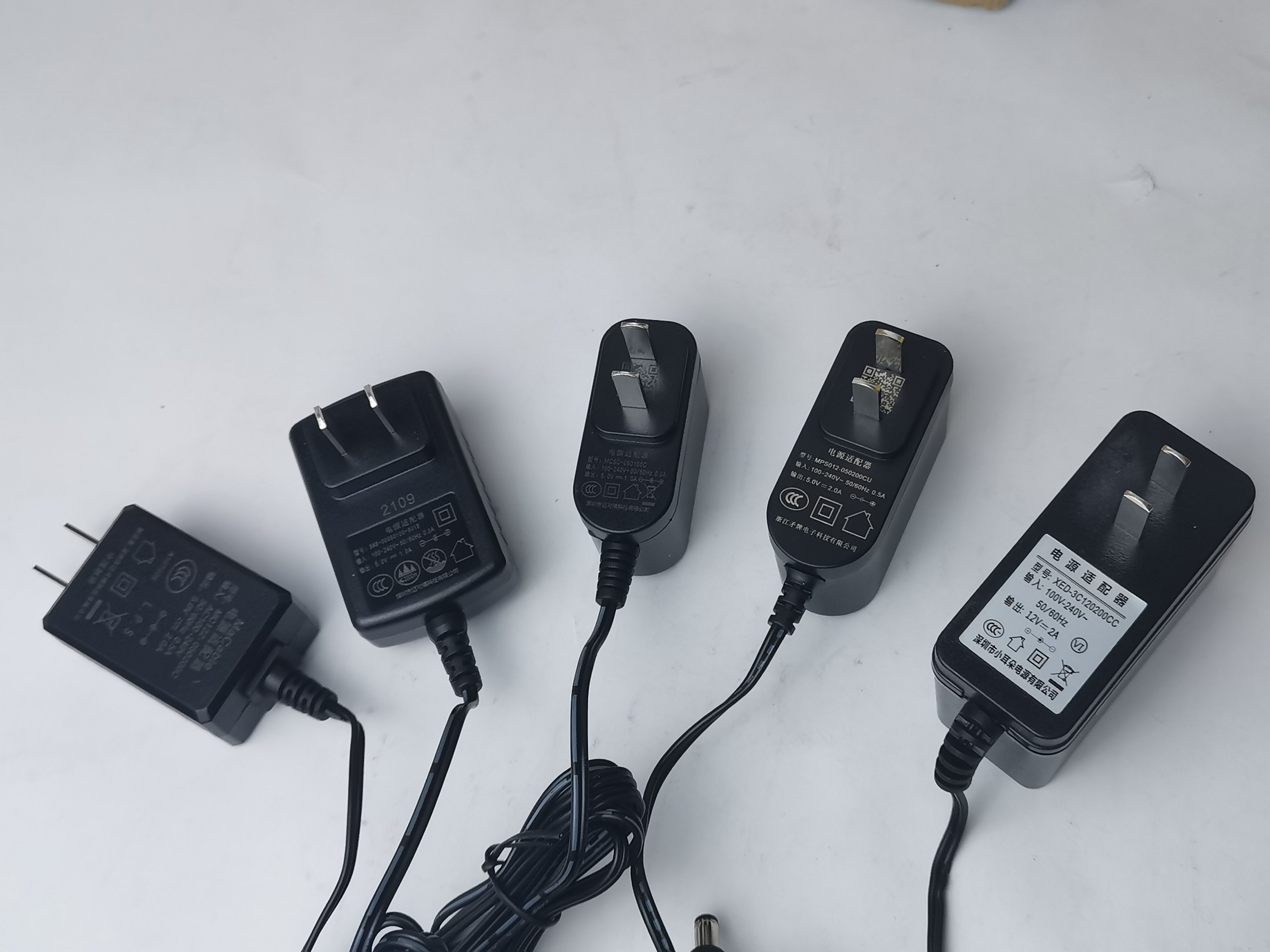 得力原厂标配考勤机电源适配器3960 3765C 33868 D5 D6 D7 33113 33800 D5 D6指纹打卡机5V/1A 2A ...