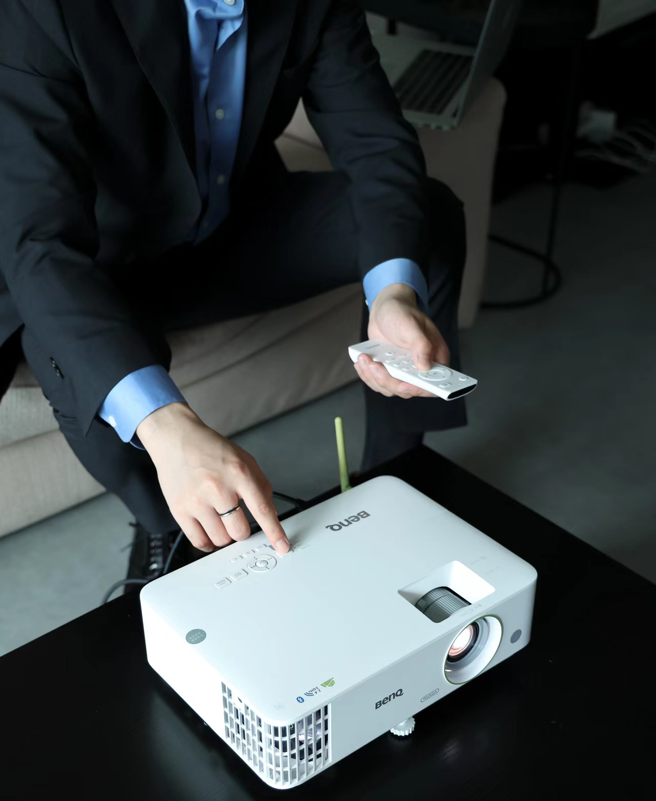 明基智能E1443/E580/E520/E530/E562/E540/E582/E590/E592投影仪_虎窝淘