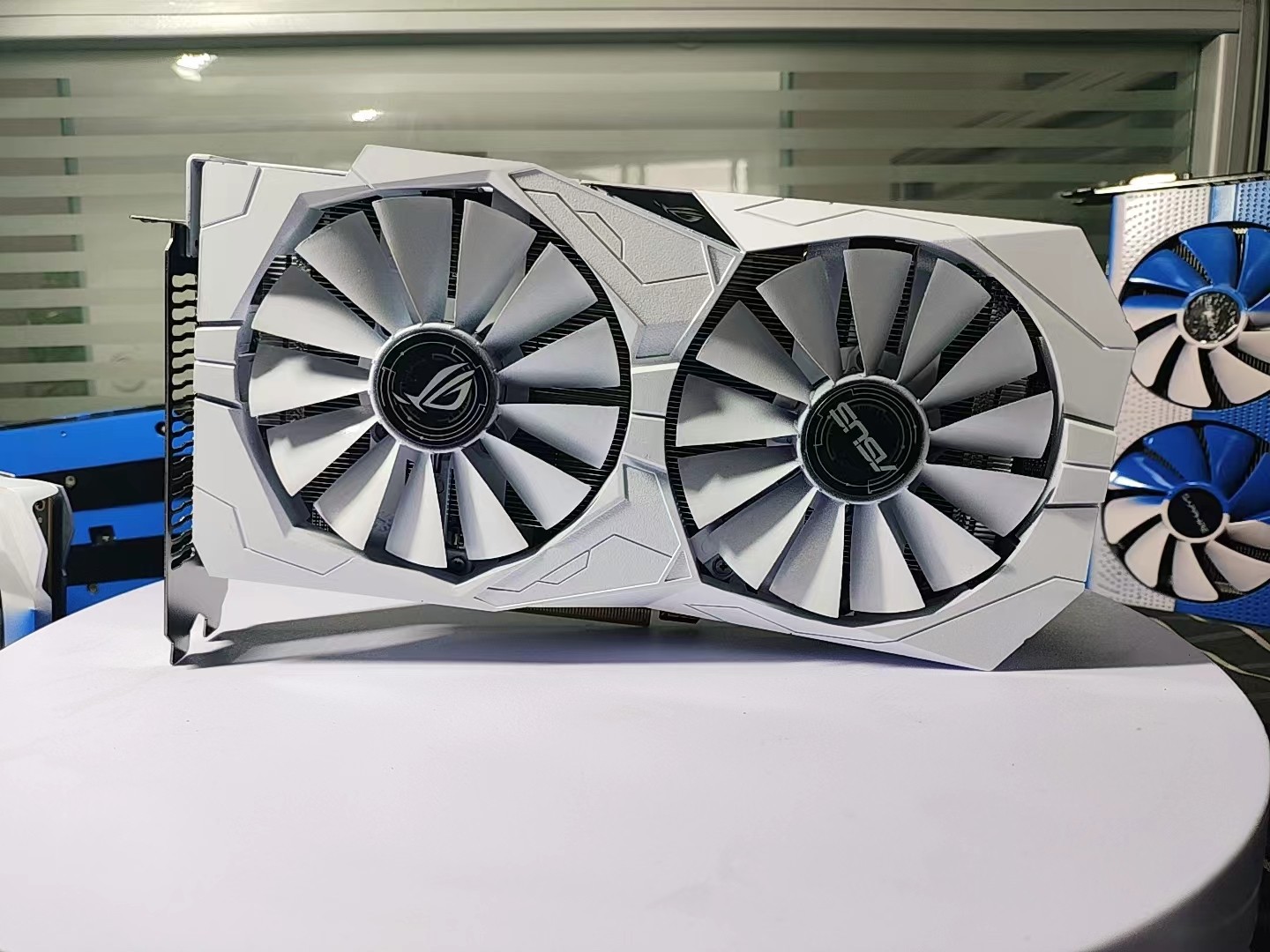 蓝宝石讯景华硕拆机RX590 580 gme8G AMD游戏显卡改色DIY满血_虎窝淘