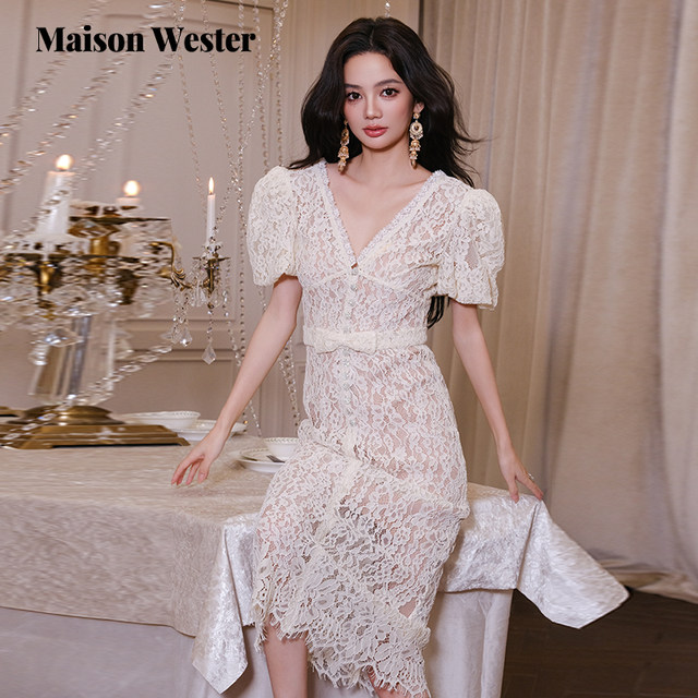 Maison Wester 2025 summer new off-white high-waist lace tow waist V-neck floor-length dress