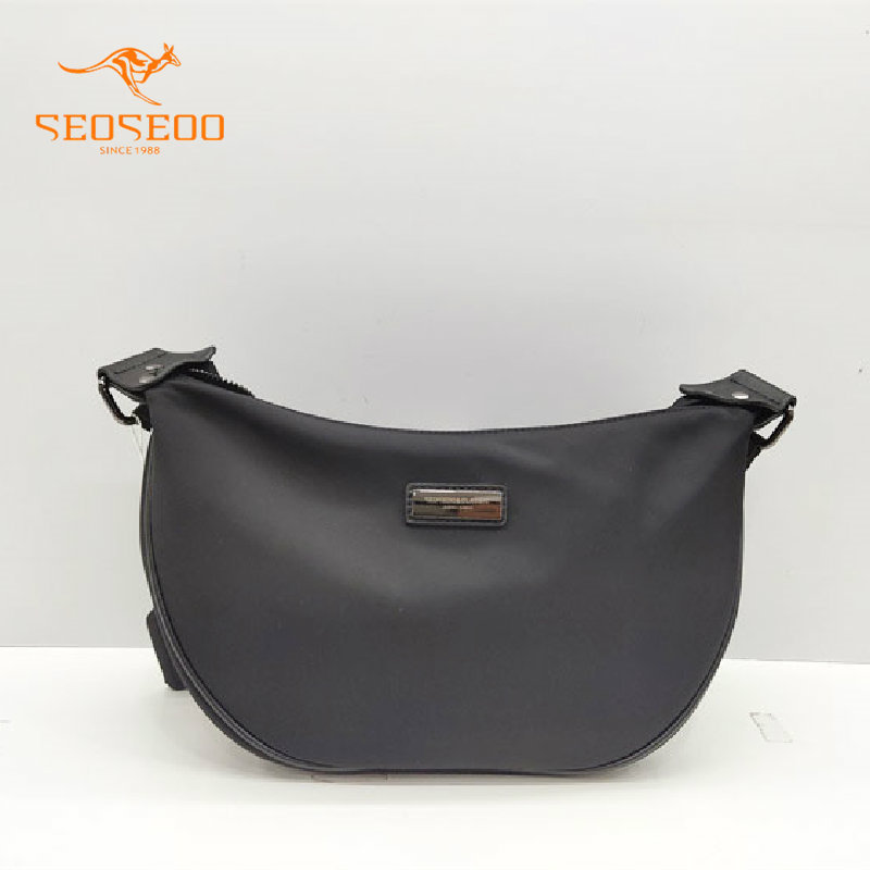 SEOSEOO九州袋鼠女包正品2025新款百搭超轻布斜挎包马鞍包潮71057_虎窝淘