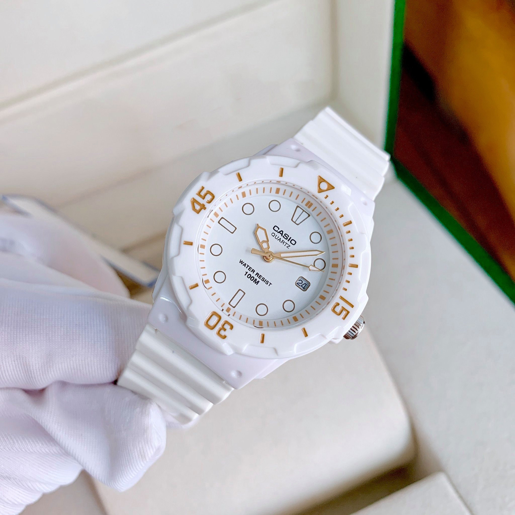 卡西欧casio白色手表女夏天游泳学生指针表LRW-200H-7E2/1B/4B2_虎窝淘