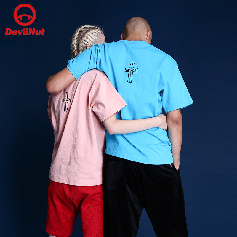 DEVIL NUT潮牌恶魔男女同款舒适圆领宽松短袖-吸血伯爵 SNT_虎窝淘