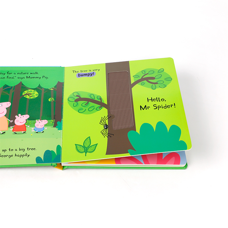 英文原版"Peppa Pig: Peppa's Tiny Creatures: A touch-and-feel playbook精装"小猪佩奇的小动物童宝宝启蒙认知互动触摸书_虎窝淘