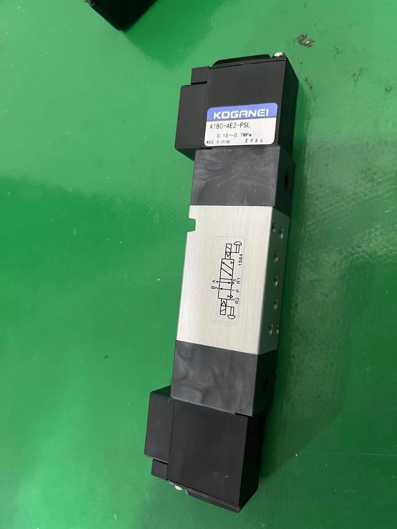 KOGANEI电磁阀A110-A180-A183-4E1-4E2-83-PLL-PSL-24V-220V-12V_虎窝淘