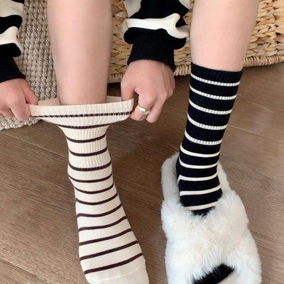 秋冬袜子女款中筒袜ins美拉德运动透气防臭秋季网红长筒百搭长袜2