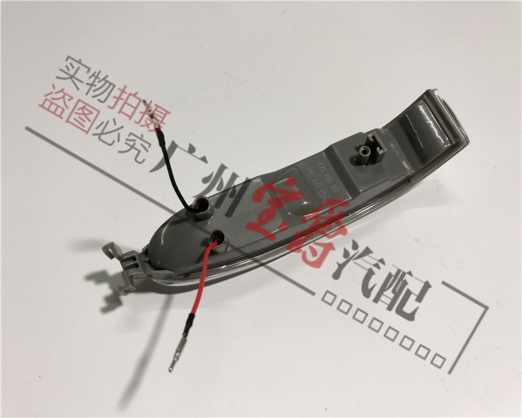 适用奔驰唯雅诺VIANO威霆VITO后视镜灯W636倒车镜灯W639转向灯_虎窝淘