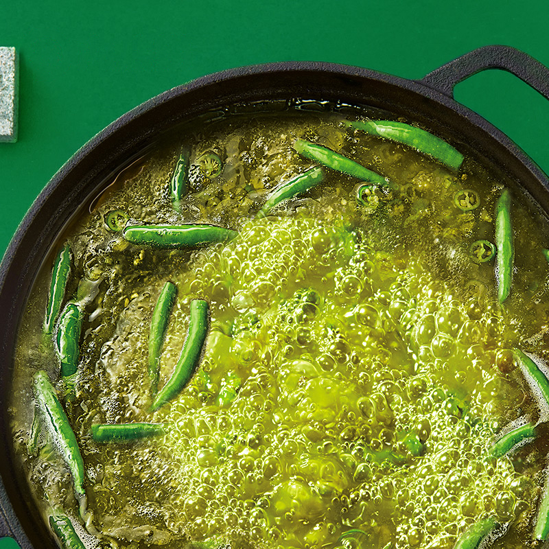 海底捞青椒牛油火锅底料重庆四川麻辣汤底家用商用调味料150gX2袋_虎窝淘